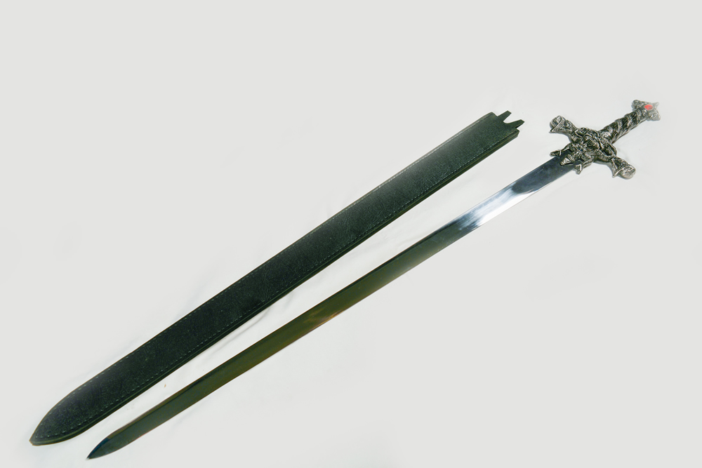 Merlin sword - £71.49 - Dragon Reborn